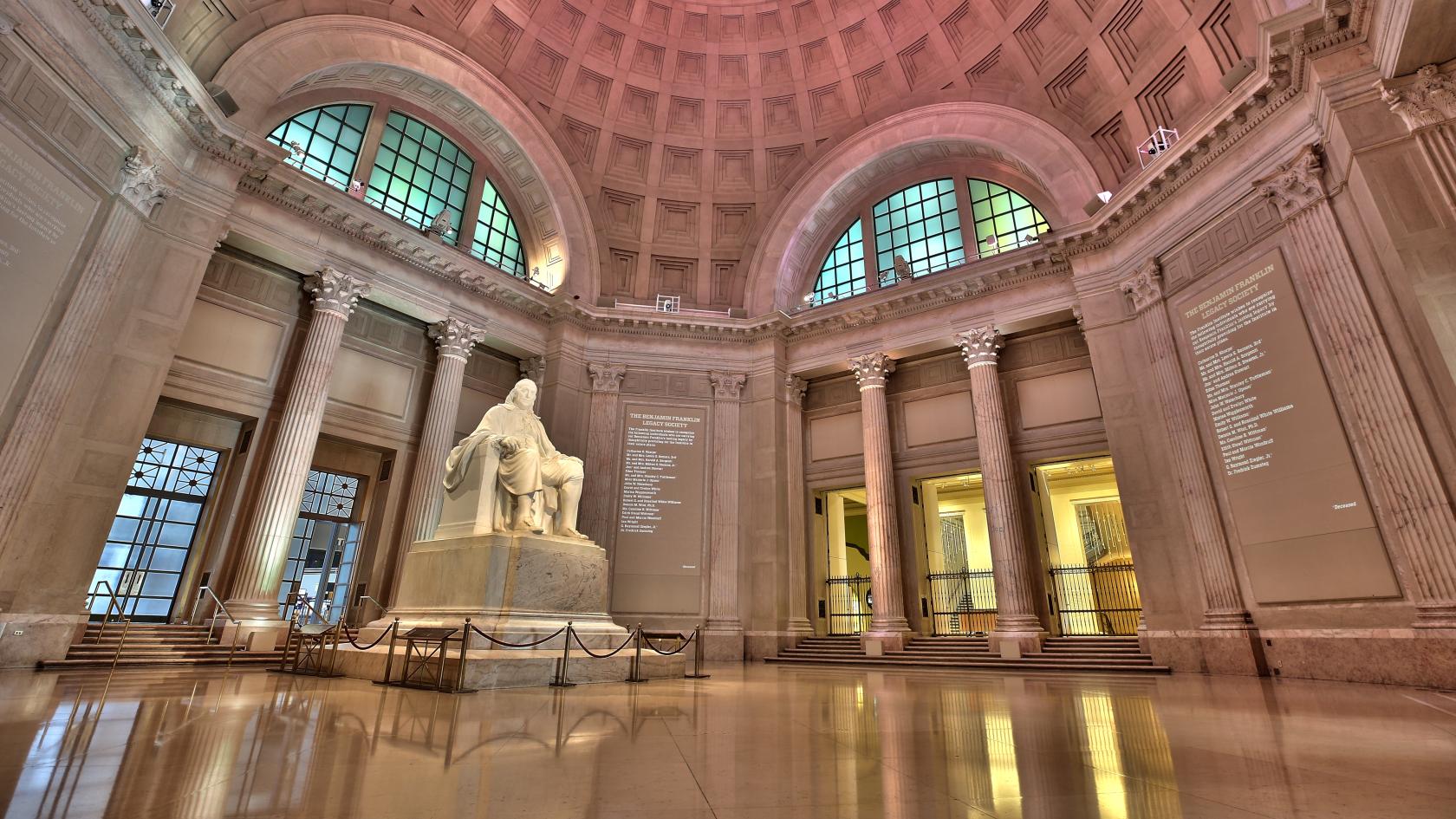 Benjamin Franklin National Memorial - Side View - Press Photo - Hi Res ...